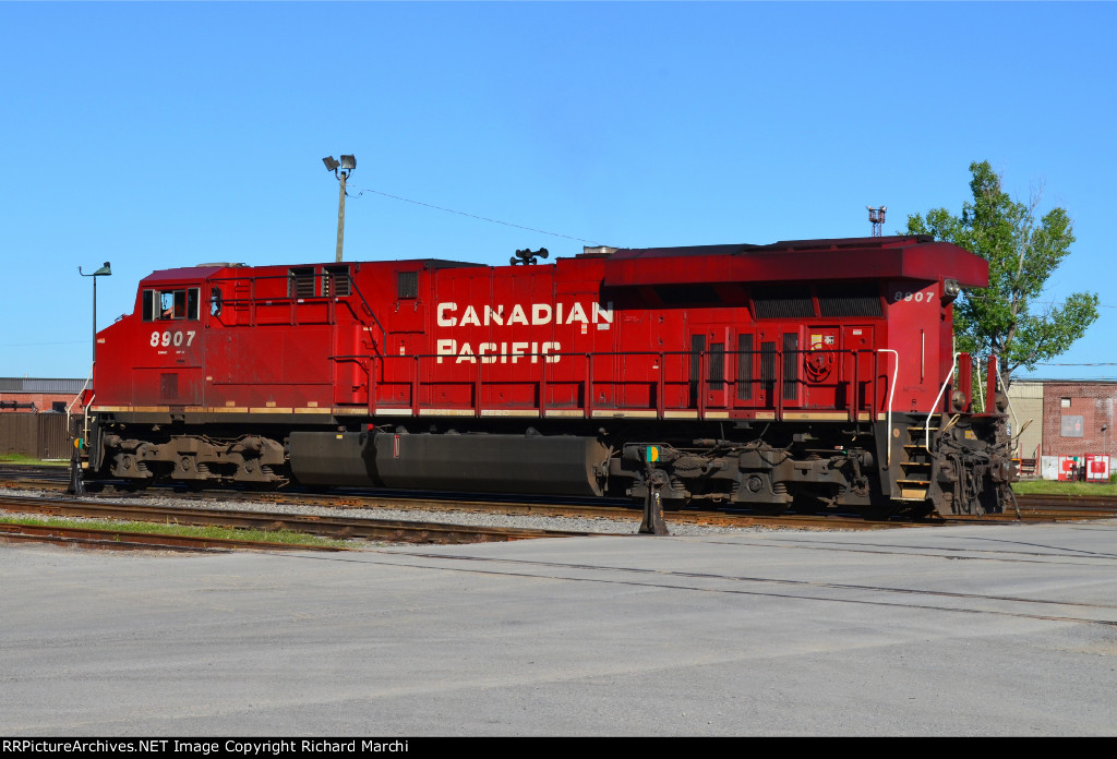 CP 8907